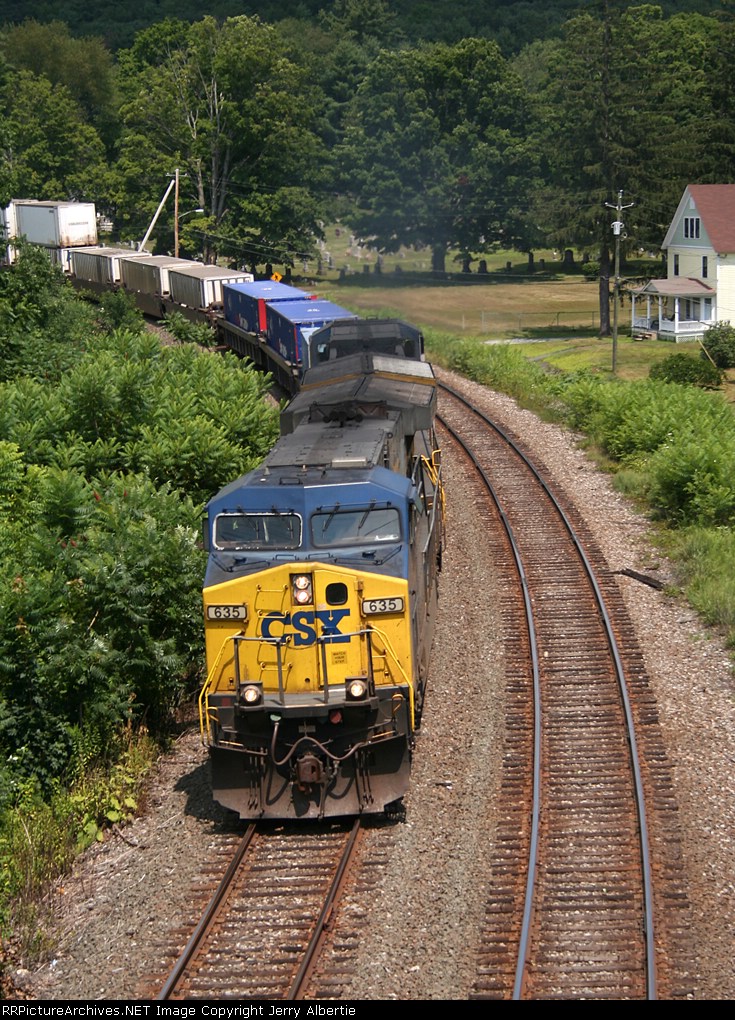SU156 (CSX Q156 detour over NYSW)